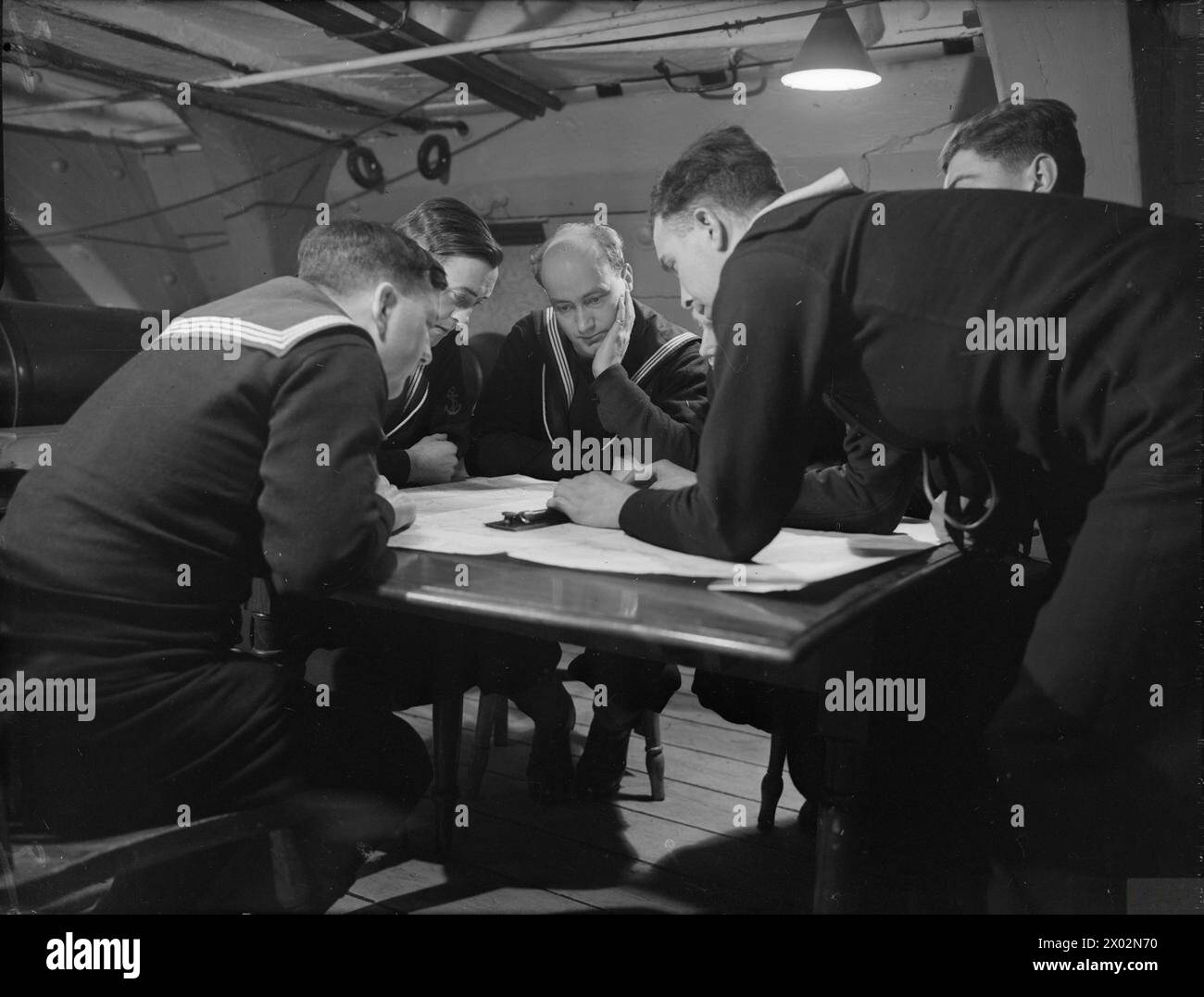 NAVY OFFICER CANDIDATES LIVE ABOARD NELSON'S SHIP. 4 FEBRUARY 1943 ...