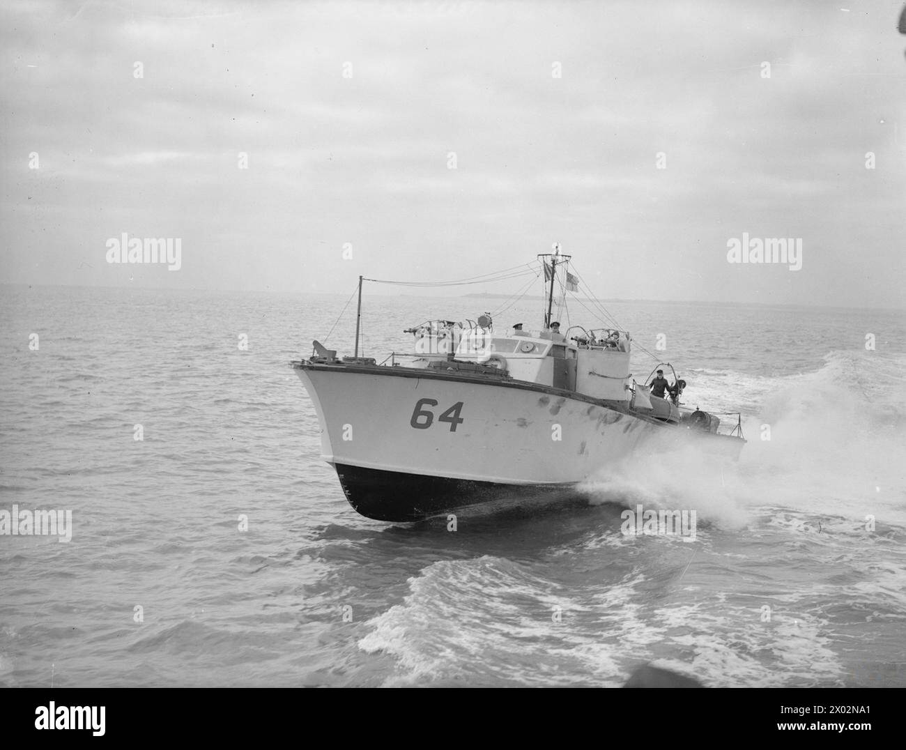 ON PATROL WITH 6TH FLOTILLA MOTOR GUN BOATS. 19 FEBRUARY 1942, HMS ...