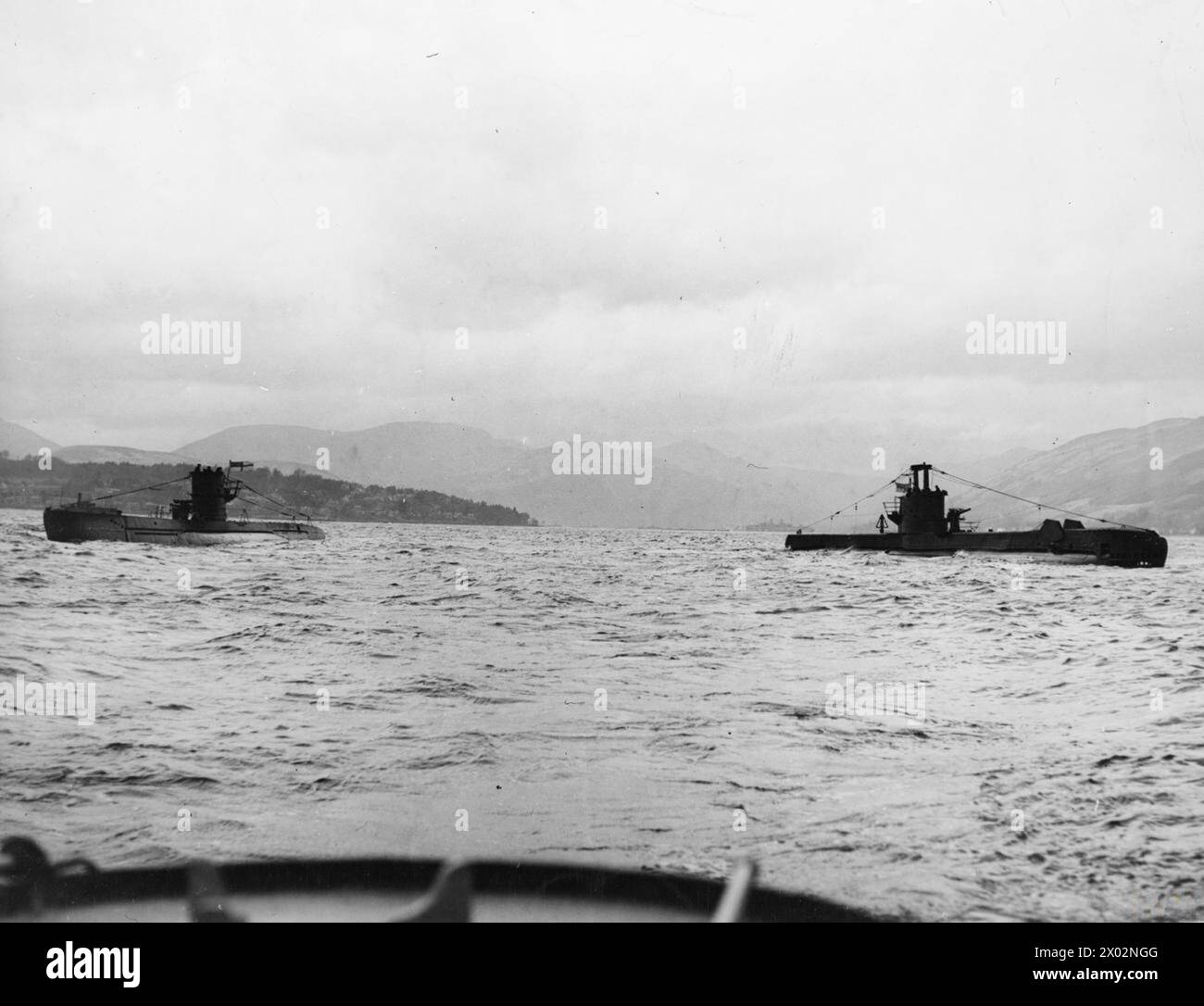 HM SUBMARINE SIMMOM AND GRAPH AT HOLY LOCH. 20 APRIL 1943, HOLY LOCH ...