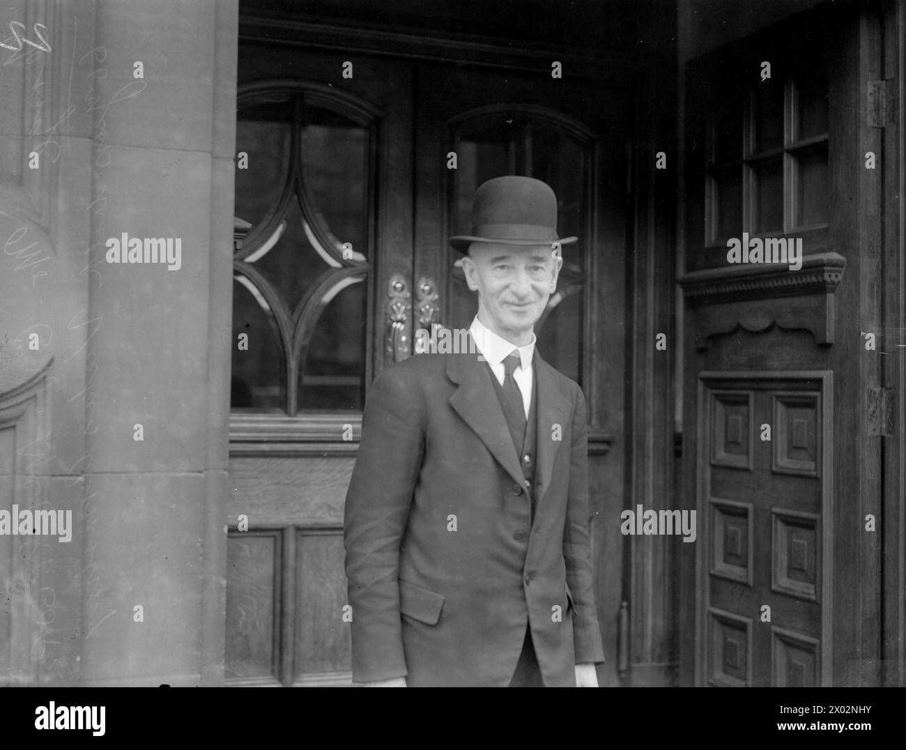 Mr mcgregor hi-res stock photography and images - Alamy