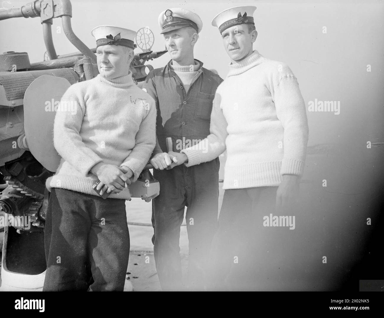BRITISH SUBMARINE HMS STORM RETURNS HOME FROM THE FAR EAST. 8 APRIL ...