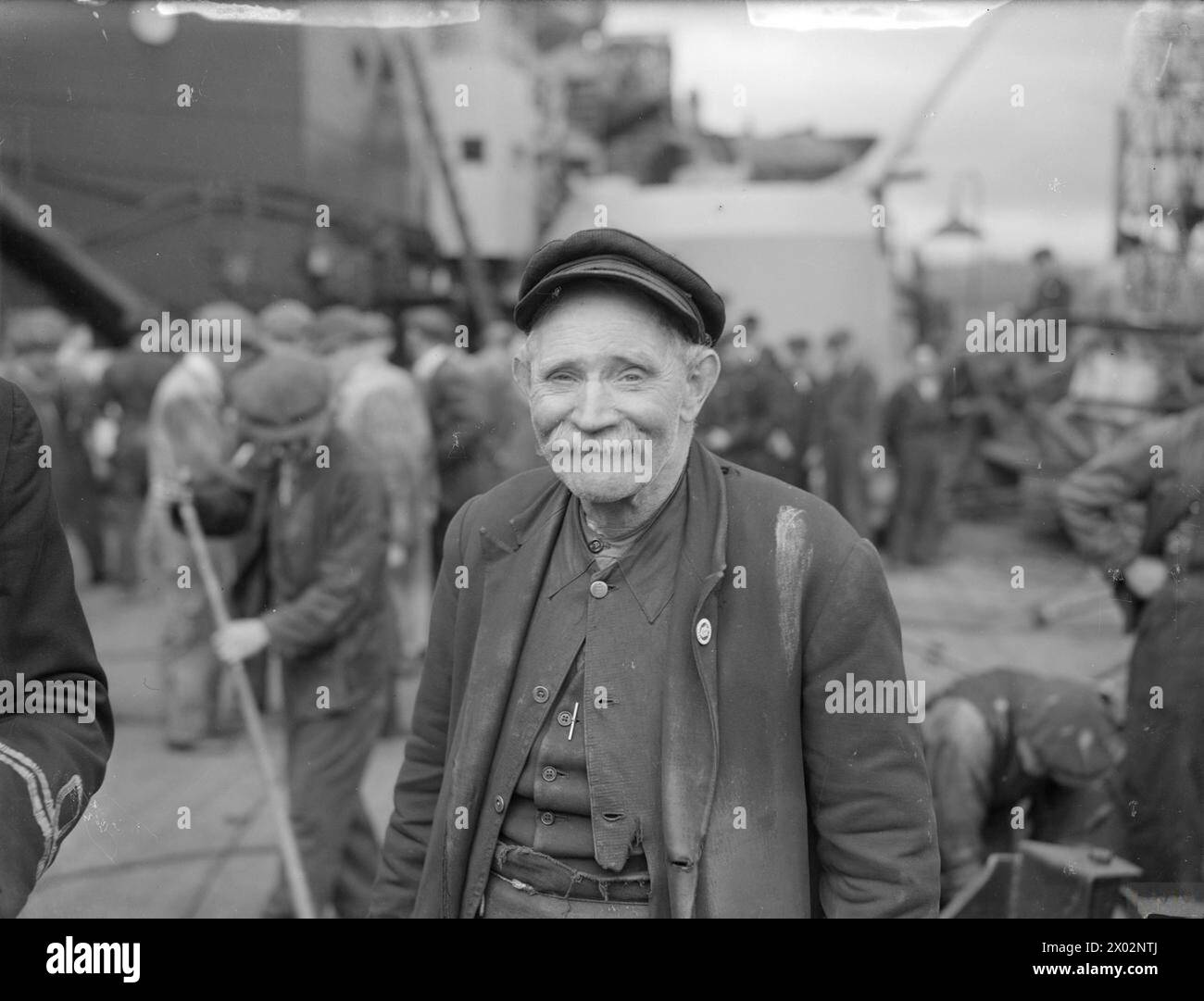 HMS HOWE, BRITAIN'S LATEST BATTLESHIP. GLASGOW, JULY 1942. - Willie ...