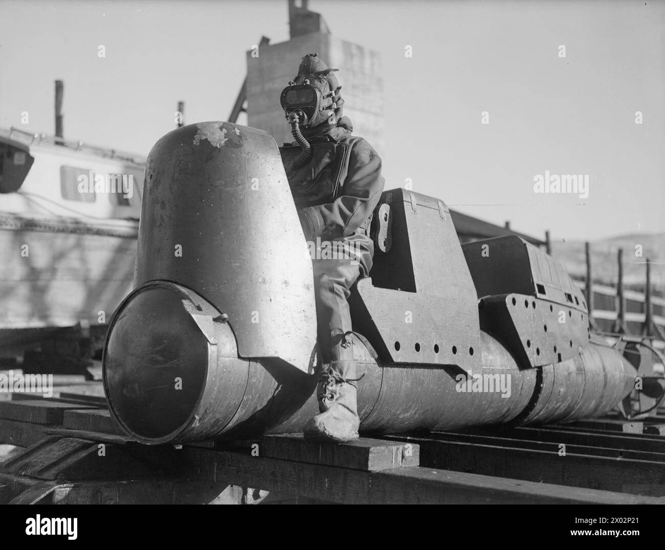 CHARIOT CRAFT AND MEN. 3 MARCH 1944, ROTHESAY. - The Commanding officer ...