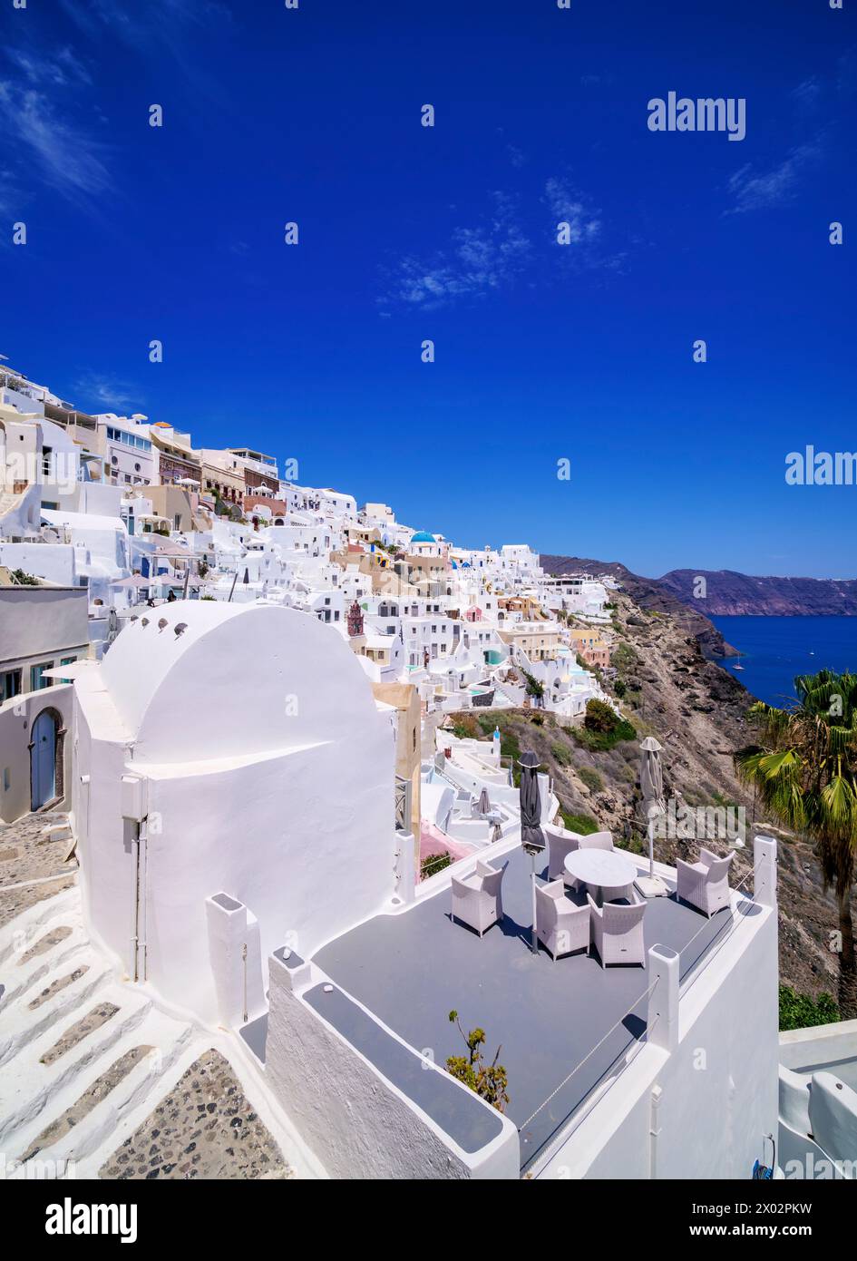 Oia Village, Santorini (Thira) Island, Cyclades, Greek Islands, Greece ...