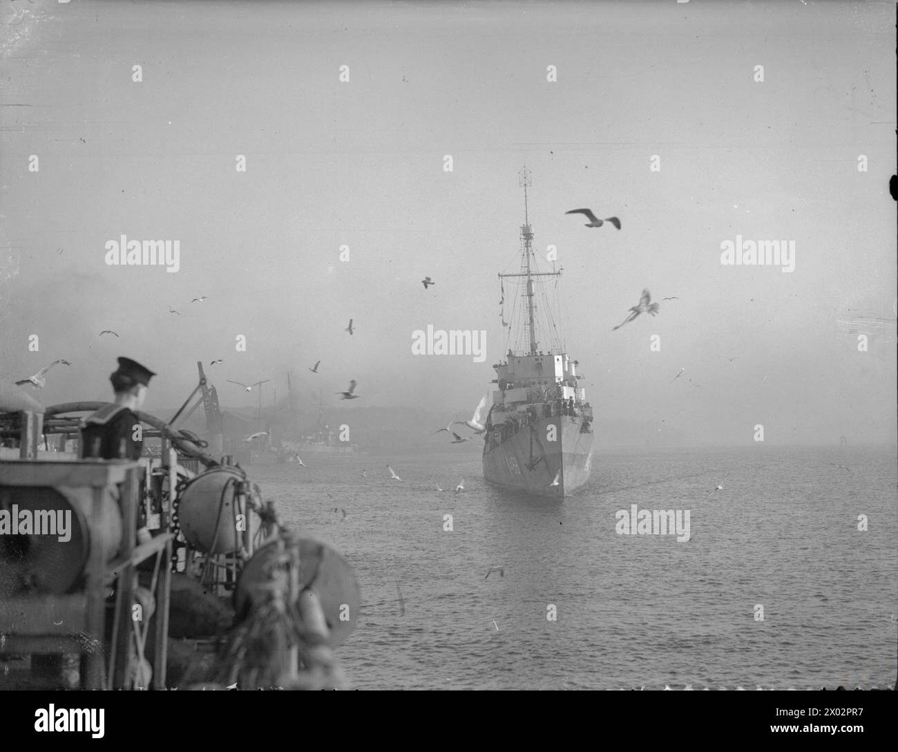 THE ROYAL NAVY DURING THE SECOND WORLD WAR - Captain Class frigate HMS ...