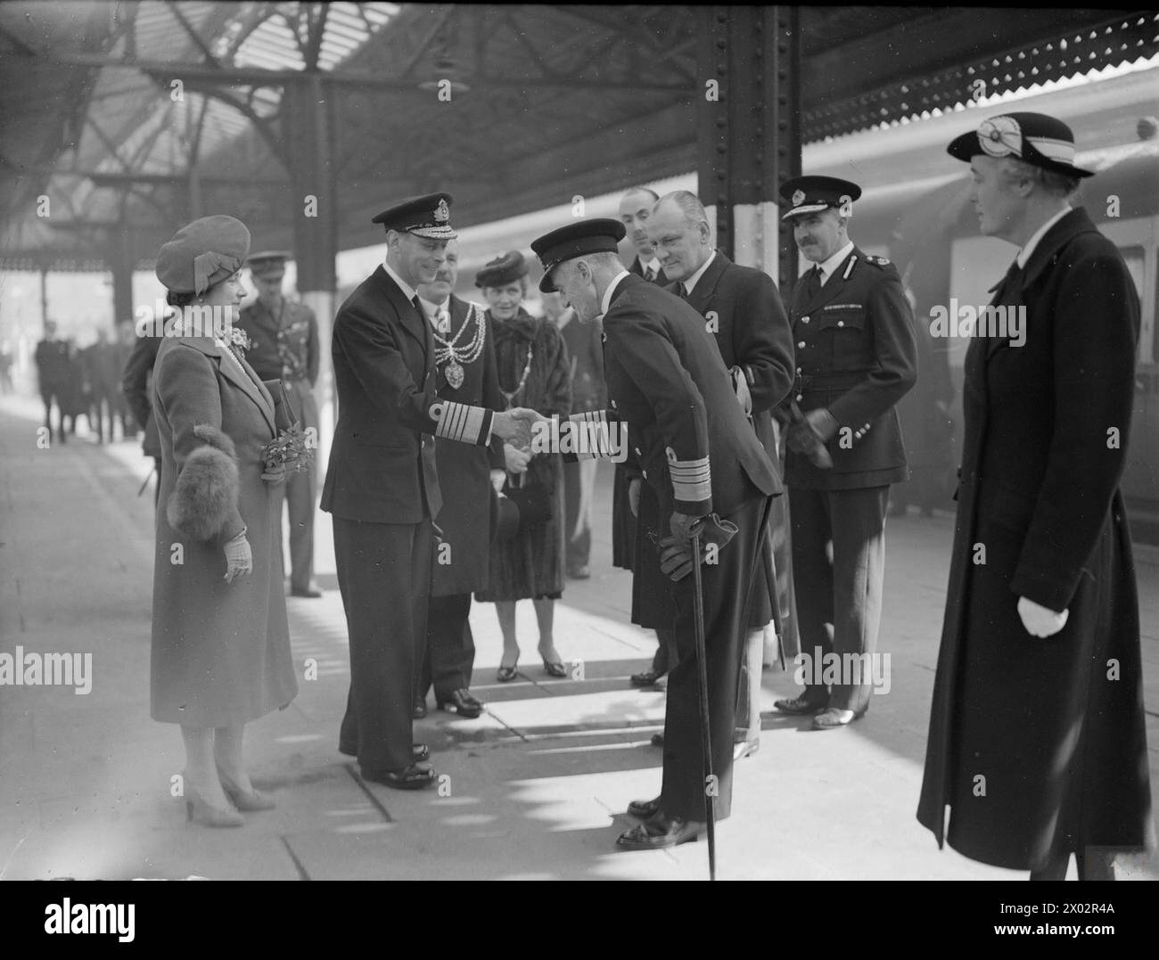 Their Majesties the King and Queen visit Western Approaches Command in ...