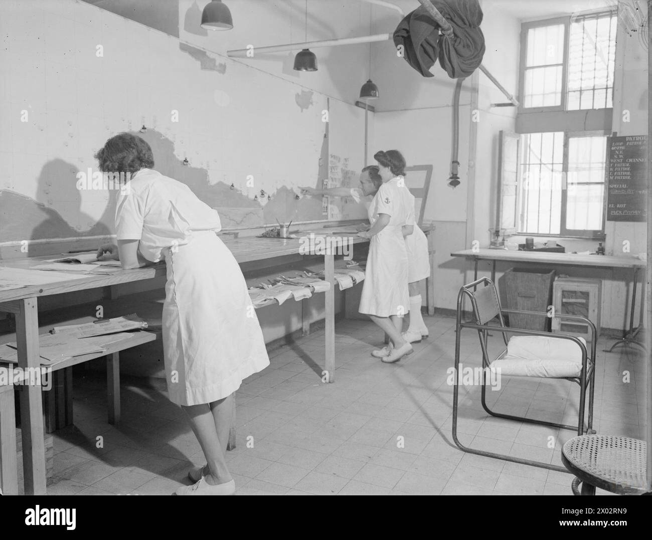 WRENS IN THE MIDDLE EAST. 5 TO 15 OCTOBER 1943, ALEXANDRIA. WOMEN OF ...