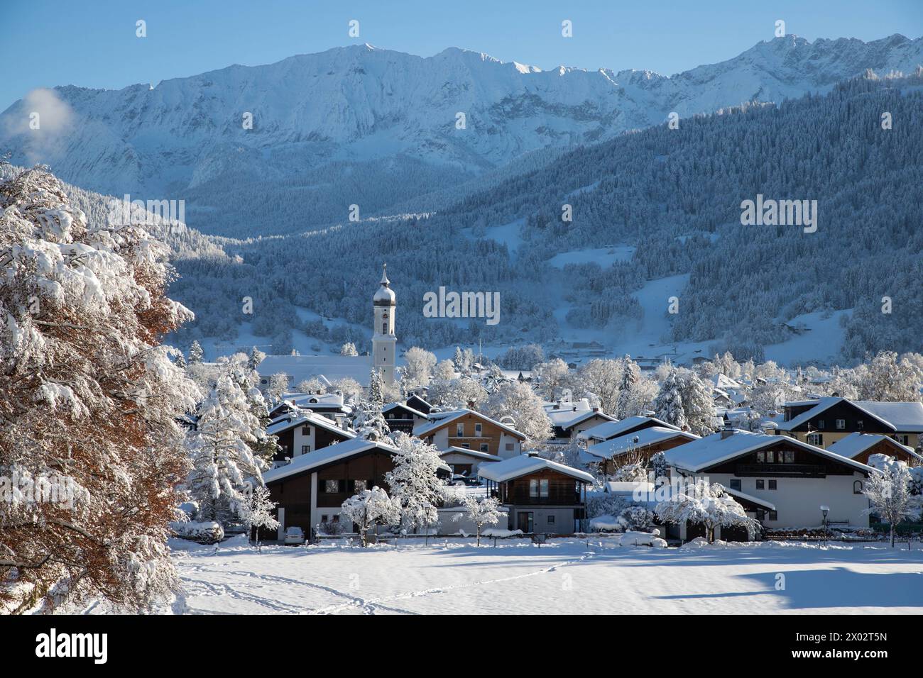 Wintertime with big snow in the Bavarian Alps, Garmish-Partenkirchen ...