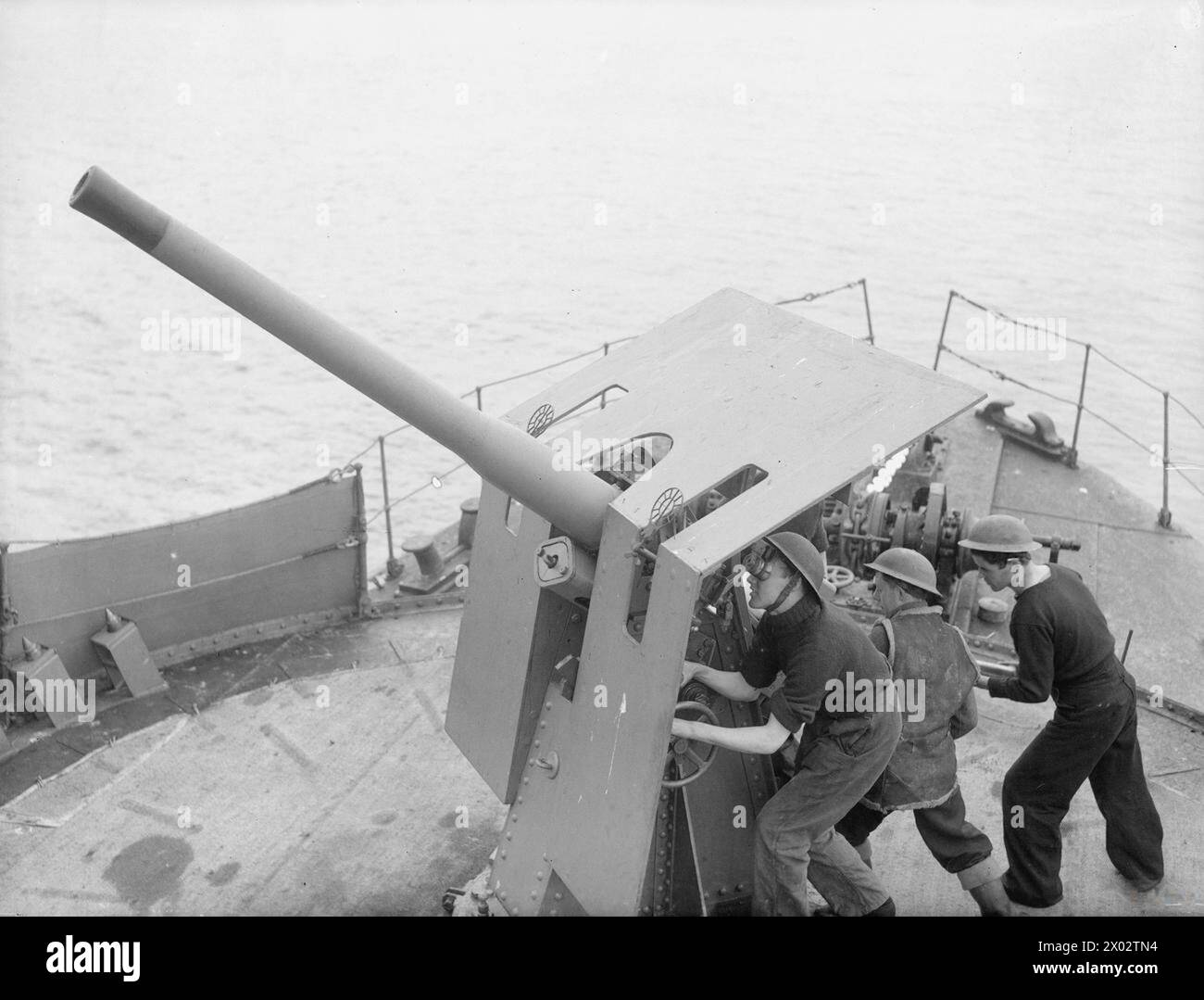 THE TRAWLERS PLAY THEIR PART. 6 JUNE 1943, ABOARD HMS STELLA PEGASI ...