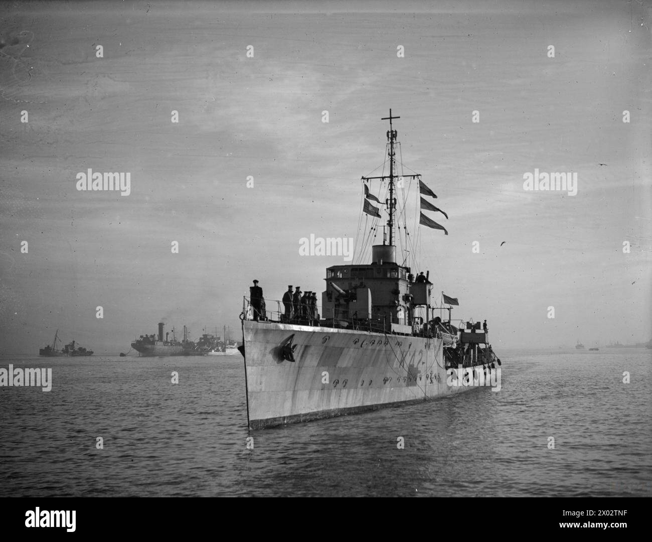 LITTLE SHIP'S BIG RECORD. DECEMBER 1943, NORTH SEA. HMS MALLARD, SENIOR ...