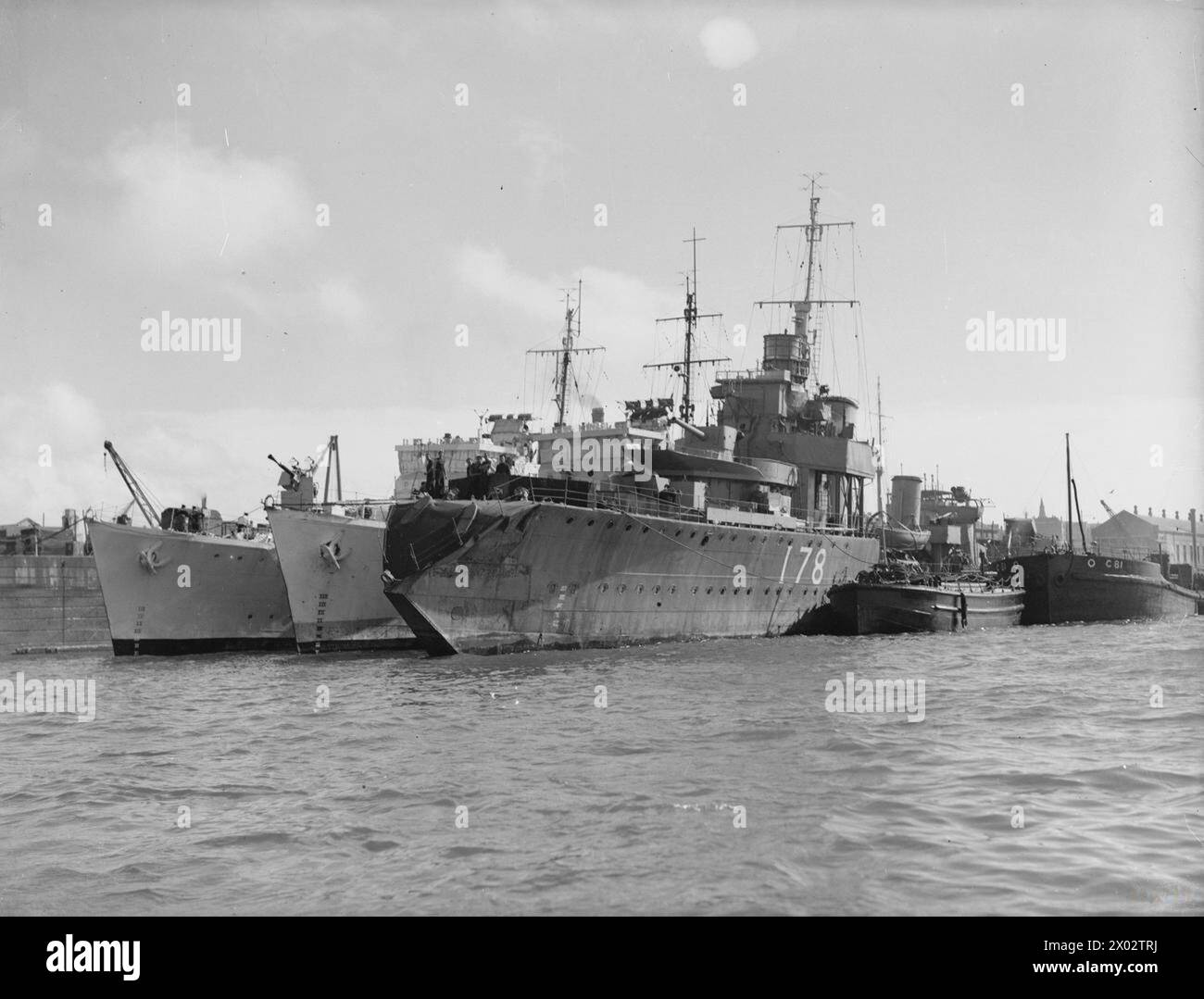 DESTROYER RAMMED AND SUNK U-BOAT. 30 SEPTEMBER 1942, DEVONPORT. ON ...