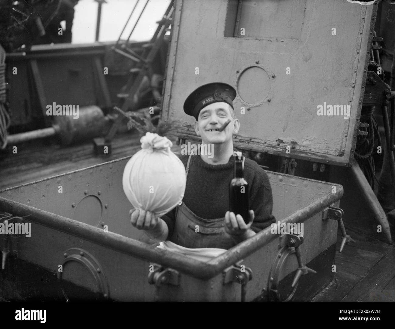 Hms turquoise hi-res stock photography and images - Alamy