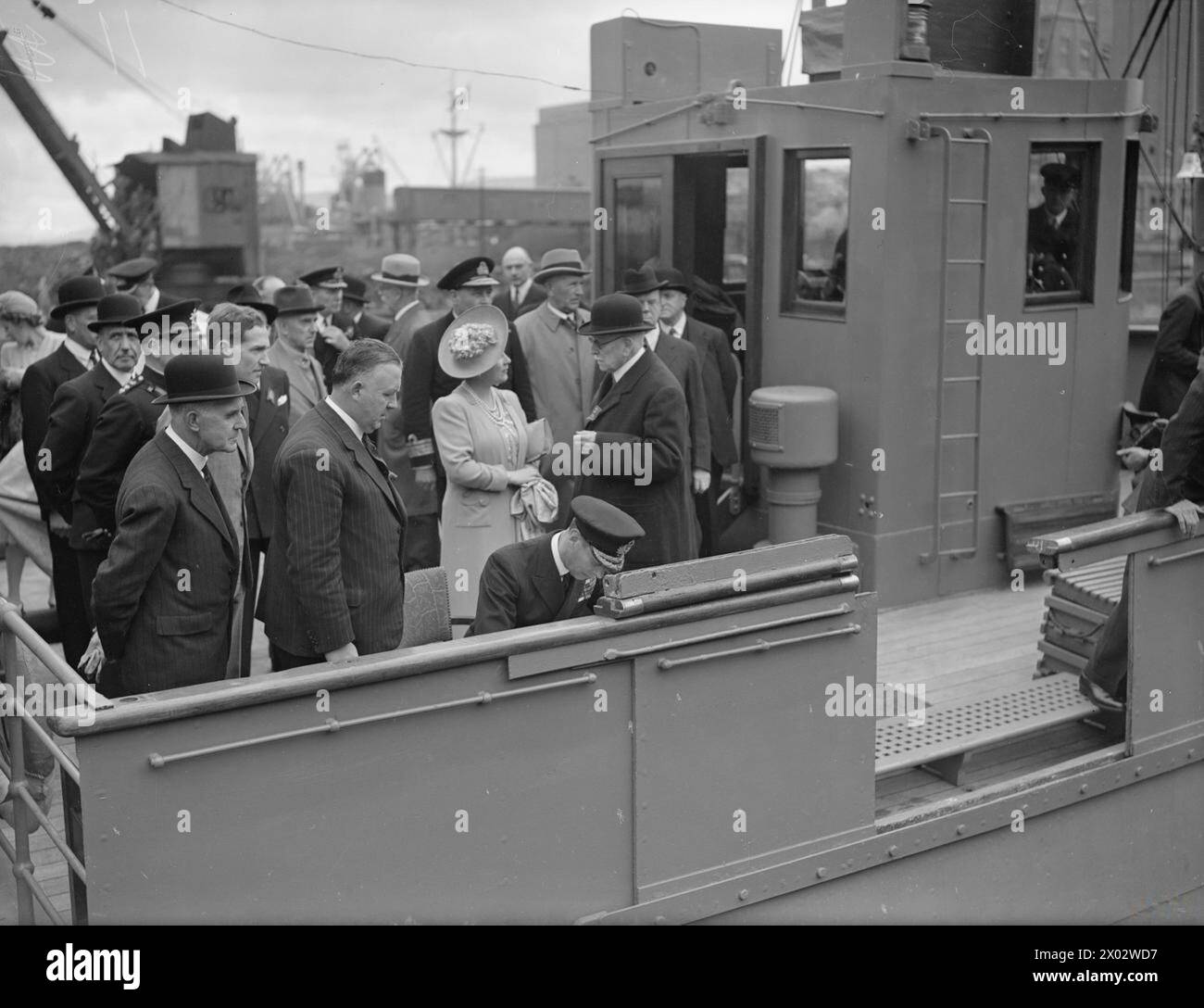 THE KING AND QUEEN'S VISIT TO BELFAST ON HMS PHOEBE. 1942. - The King ...