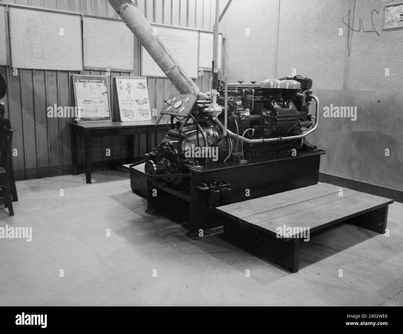 Diesel engine room hi-res stock photography and images - Alamy