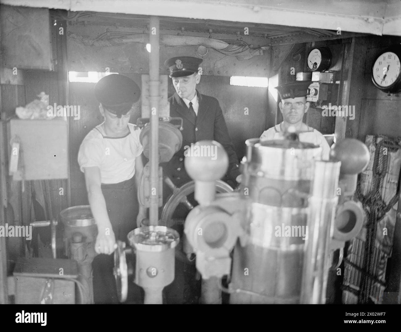 THE BRITISH CORVETTE WIDGEON ON CONVOY DUTY IN THE NORTH SEA. LIFE ON ...