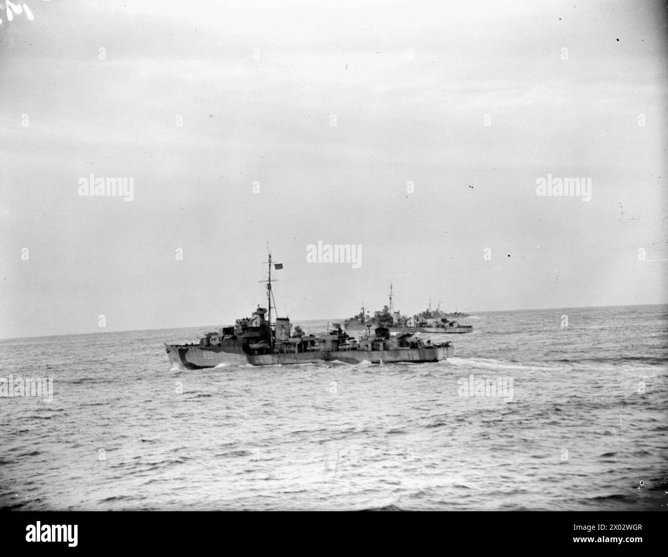 BRITAIN'S LATEST U-BOAT HUNTERS, NEW CLASS OF DESTROYER ON THE WARPATH ...