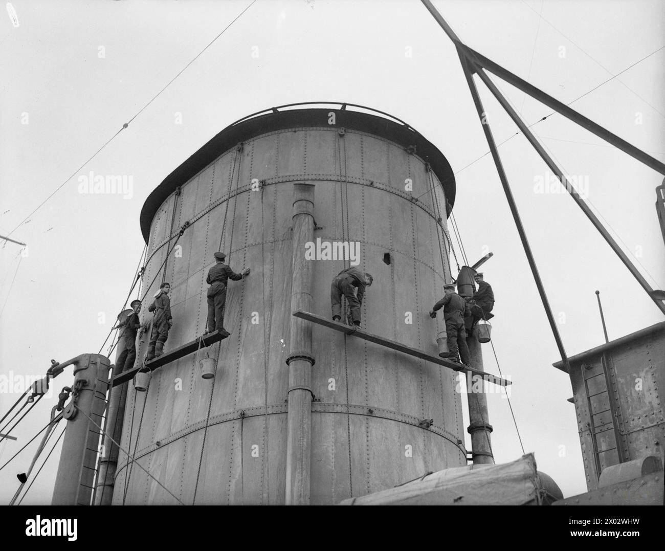 ON BOARD A WARSHIP. 1940, ON BOARD THE BRITISH BATTLECRUISER HMS HOOD ...