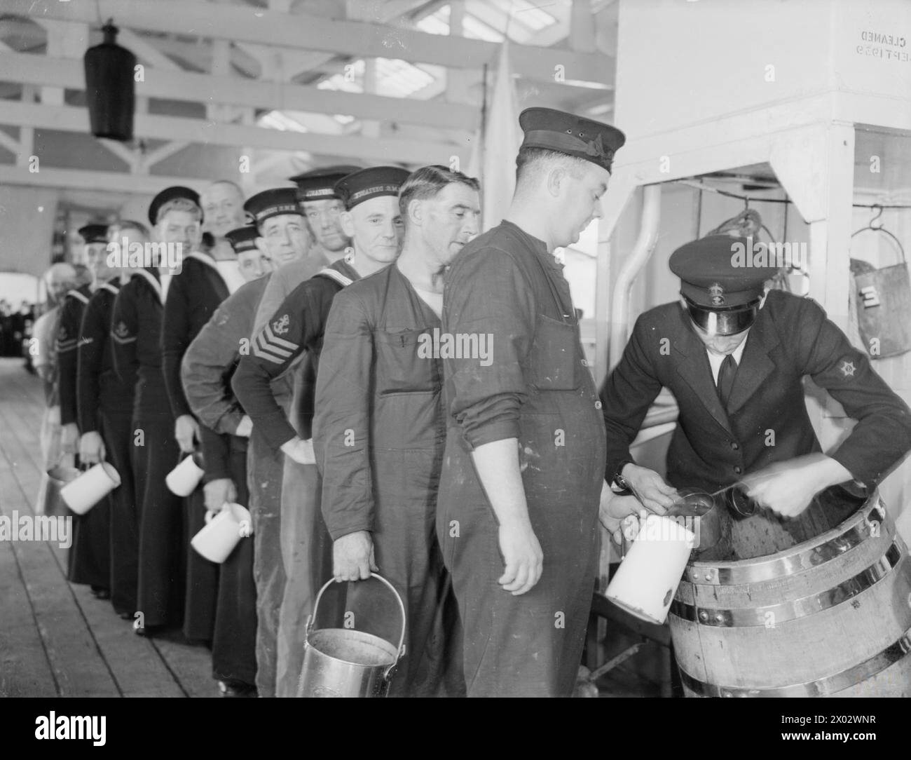 HMS DEFIANCE, TRAINING ESTABLISHMENT. SEPTEMBER 1940, HMS DEFIANCE ...