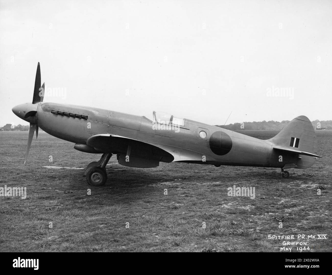 Spitfire PR Mark XIX RM632, assembled at Vickers Armstrong Ltd in ...