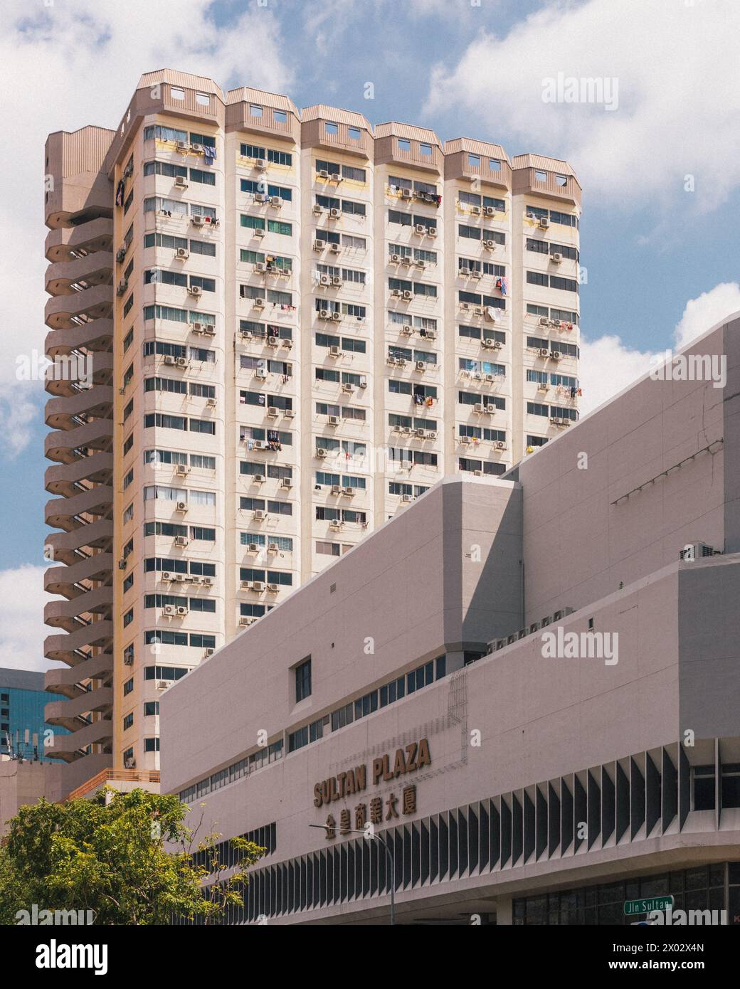 Sultan Plaza and Textile Centre shopping centre in Singapore adjacent ...