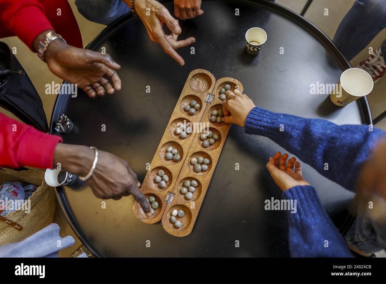 Warri game hi-res stock photography and images - Alamy