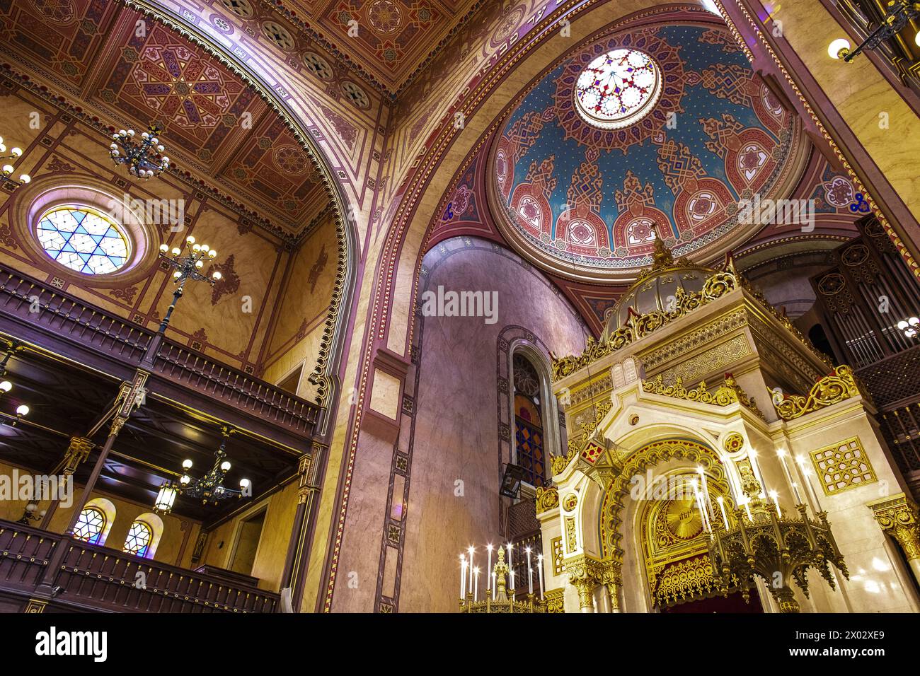 Interior, Great Synagogue of Budapest, Hungary, Europe Stock Photo - Alamy