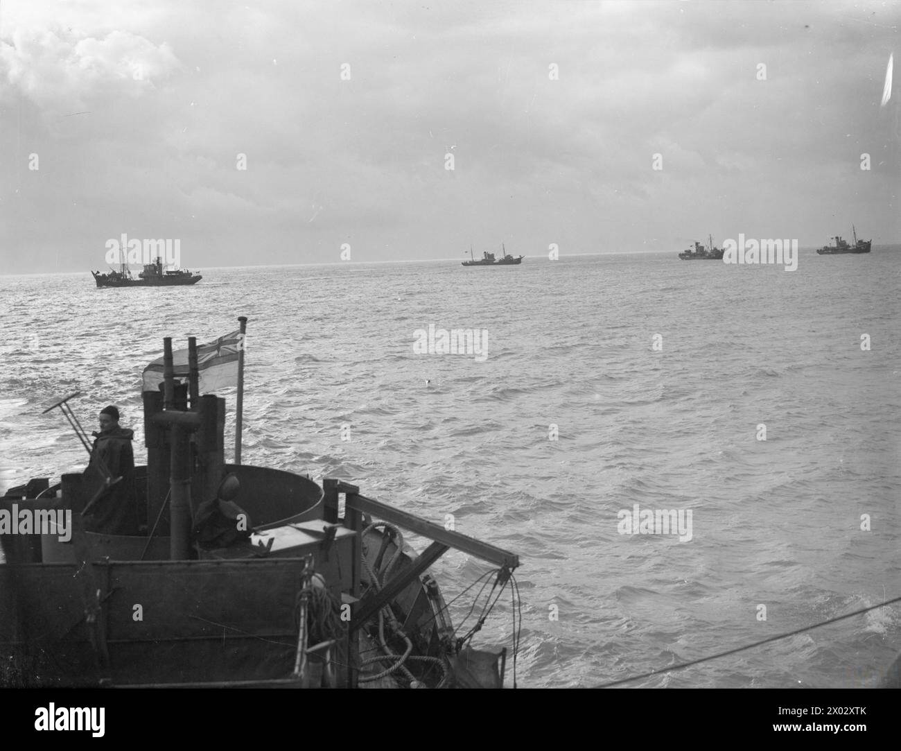 AT SEA WITH BRITISH MINESWEEPERS. NOVEMBER 1941, ON BOARD A ...