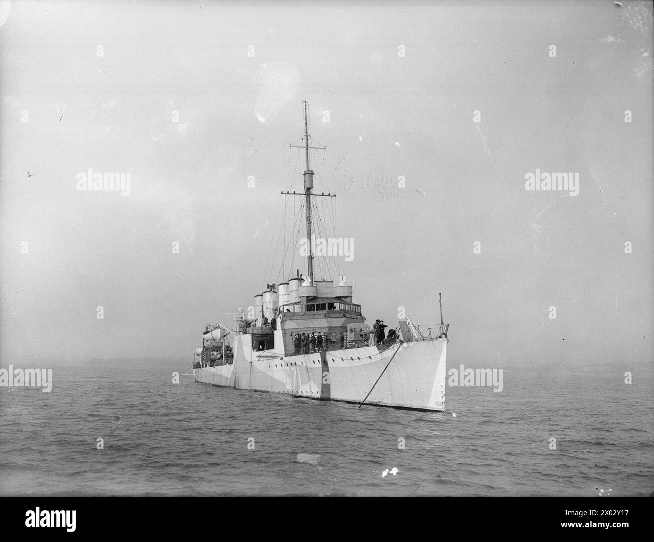 In January 1941, HMS Reading, a British Town-class destroyer formerly ...