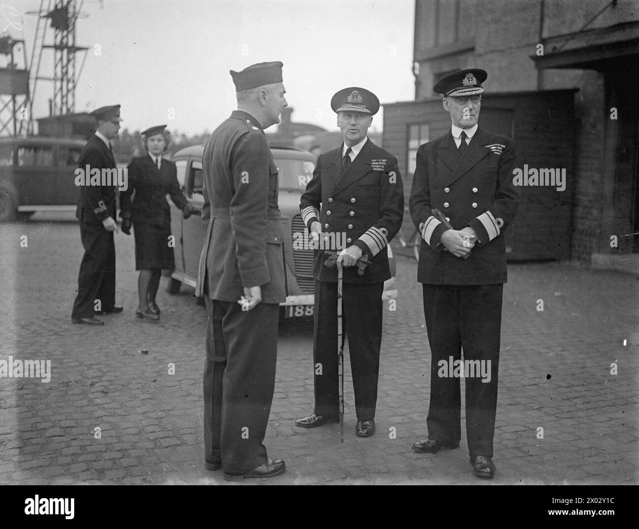 ADMIRAL IN CHARGE OF LANDING OPERATIONS HOME FROM SICILY. 31 JULY 1943 ...