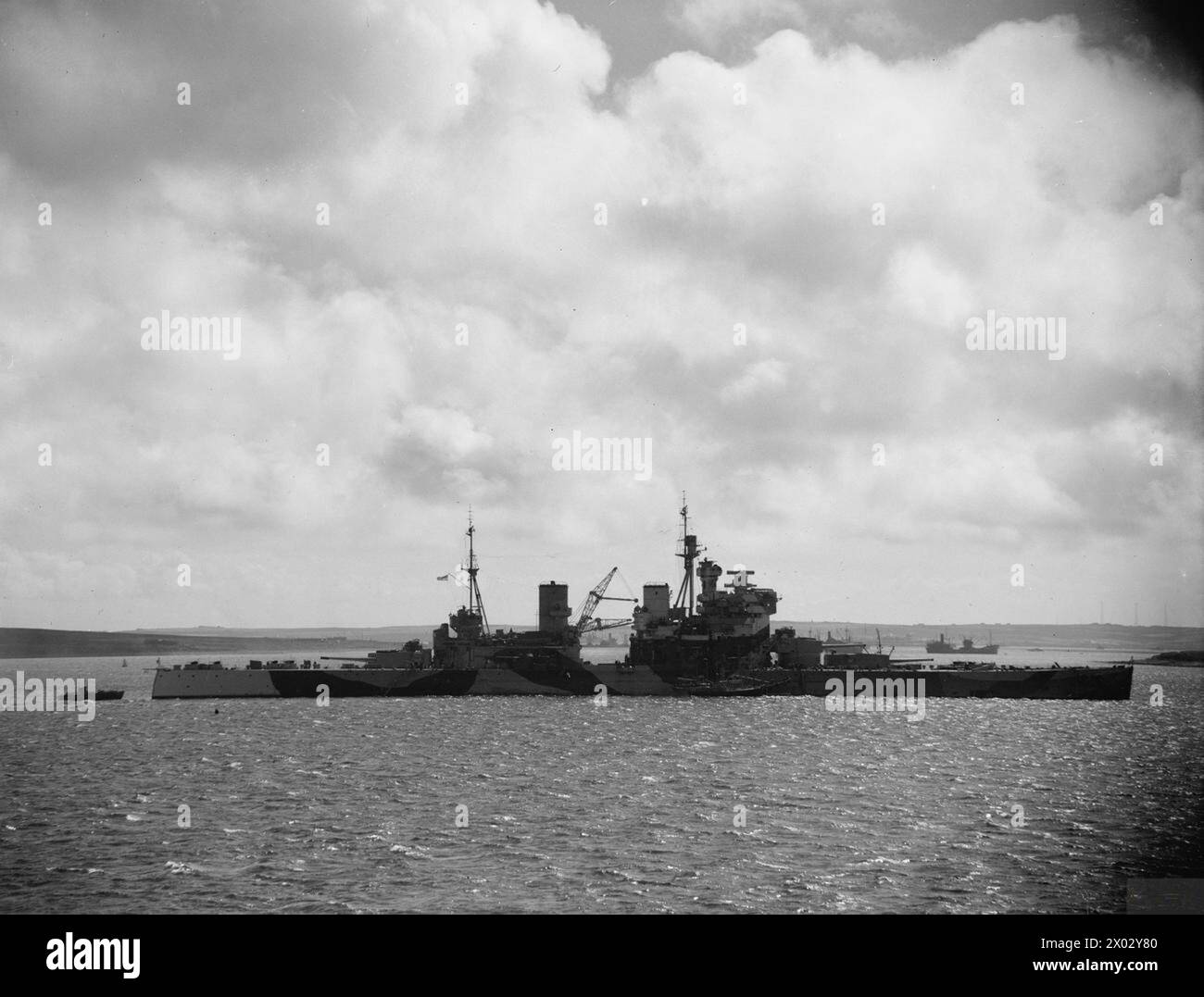 BRITAIN'S LATEST: HMS ANSON ARRIVES AT FLEET ANCHORAGE. 19-22 JUNE 1942 ...