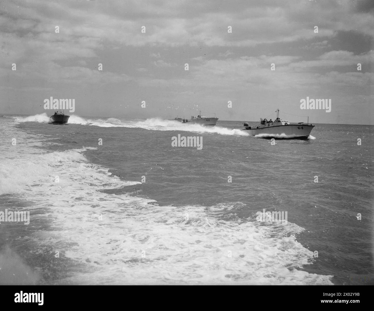Shipformation hi-res stock photography and images - Alamy