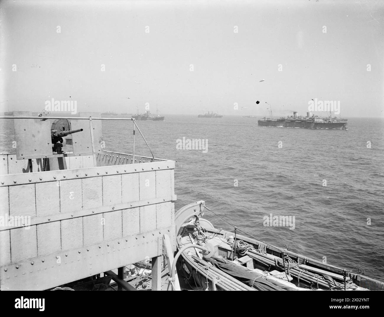 Allied invasion convoy en hi-res stock photography and images - Alamy