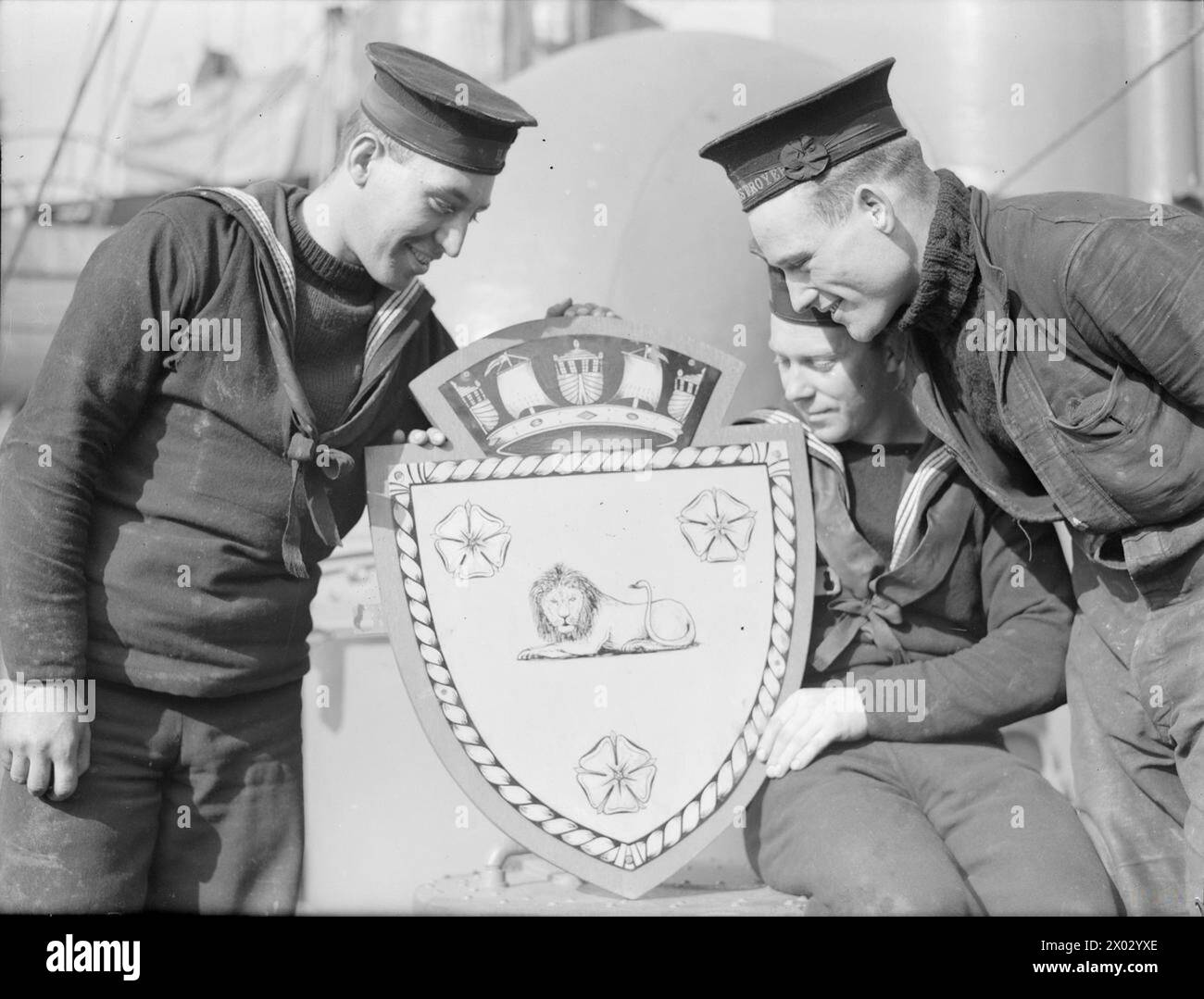 HMS LUDLOW, BRITISH TOWN CLASS DESTROYER. 1941, THE EX- USA DESTROYER ...