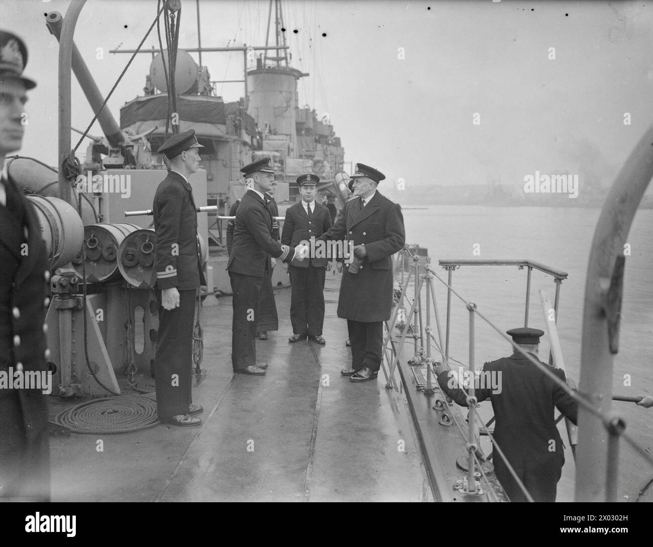 COMMANDER IN CHIEF, PLYMOUTH, ADMIRAL SIR MARTIN DUNBAR-NASMITH, VC ...