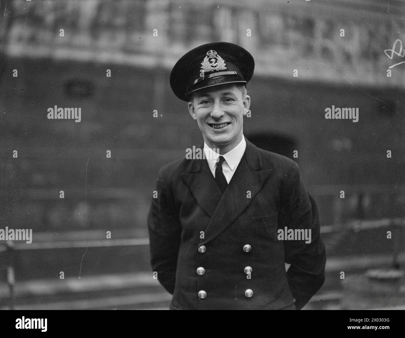 SURGEON LIEUTENANT PATRICK H TOOLEY, RNVR, AWARDED THE ROYAL HUMANE ...