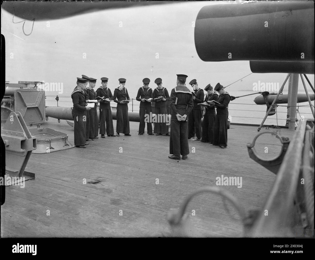 THE ROYAL NAVY DURING THE SECOND WORLD WAR - On board HMS RODNEY a ...