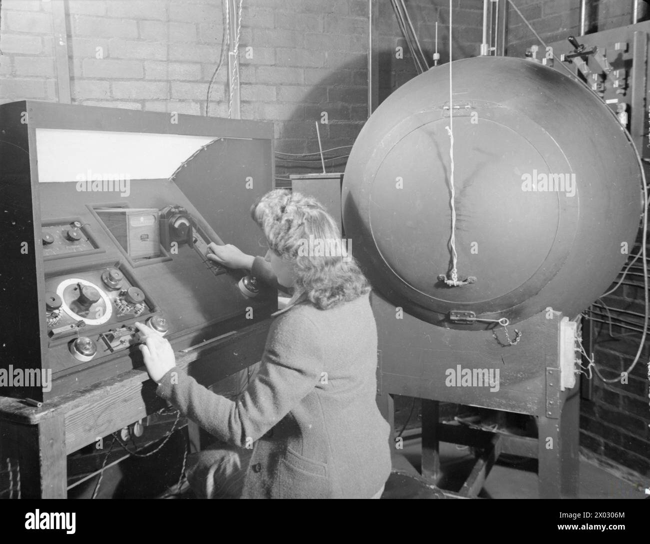 NATIONAL PHYSICAL LABORATORY: SCIENCE AND TECHNOLOGY IN WARTIME ...