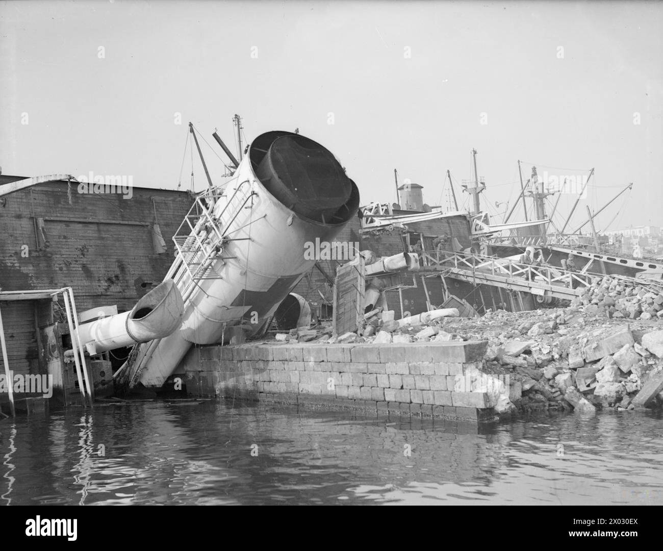 On 17 January 1944, in Naples, Allied troops used a sunken Italian ...