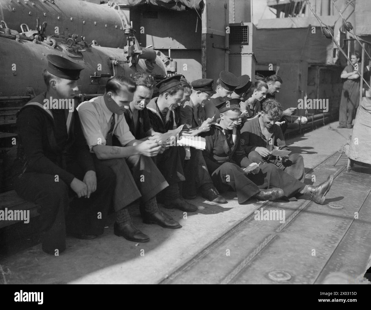DESTROYER RAMMED AND SUNK U-BOAT. 30 SEPTEMBER 1942, DEVONPORT. ON ...