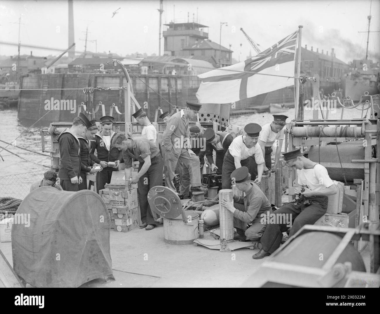 CHANNEL U-BOAT KILL. 25 JUNE 1944, PLYMOUTH. THE CAPTAIN CLASS FRIGATE ...