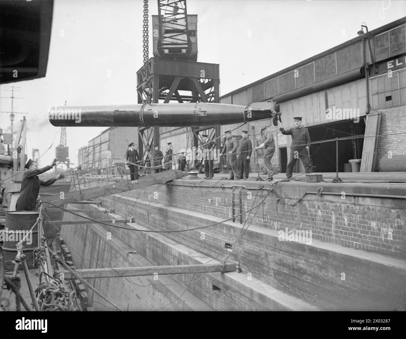 In April 1942, HMS Ashanti entered the naval dockyard at Imingham for ...