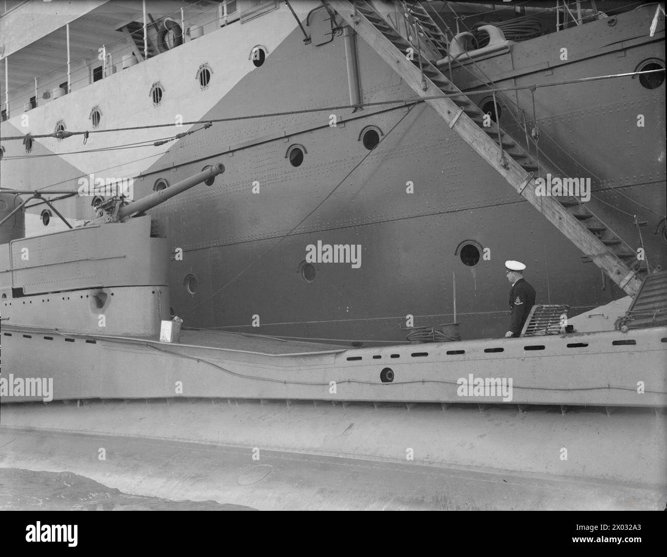 Tower damage hi-res stock photography and images - Alamy