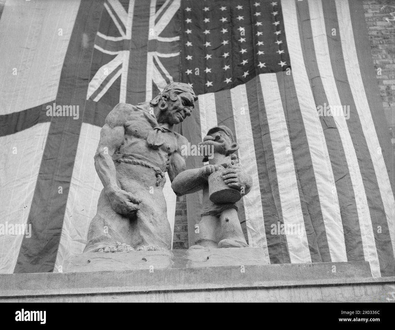 On 18 March 1942, sculptors Tom Purvis and Alex Proudfoot unveiled ...