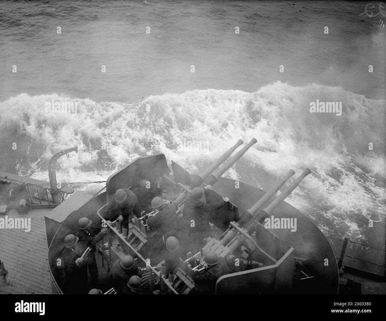 BRITISH AND AMERICAN NAVY FORCES IN COMBINED EXERCISES. JUNE 1943 ...