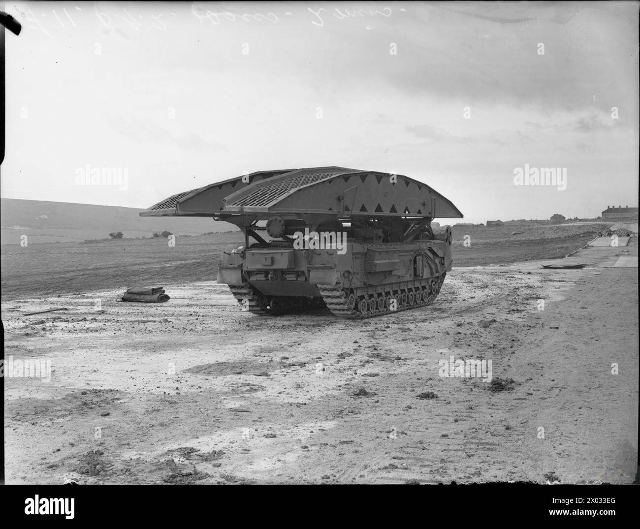 Tank crew formations hi-res stock photography and images - Alamy