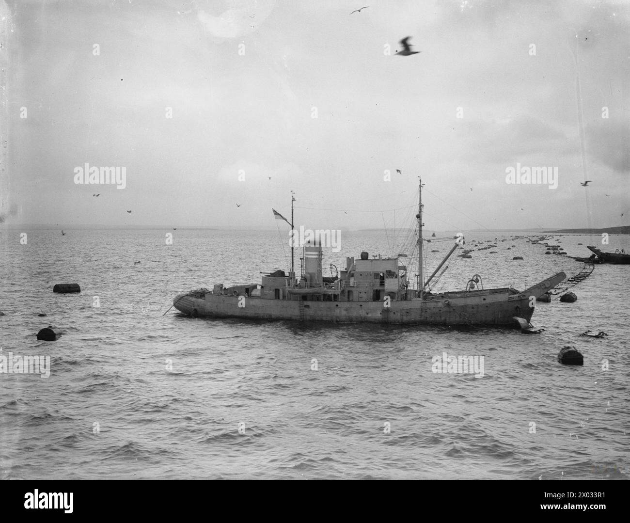 THE BOOM DEFENCE SHIP HMS BARLOW. 3 NOVEMBER 1941, SCAPA FLOW. - HMS ...