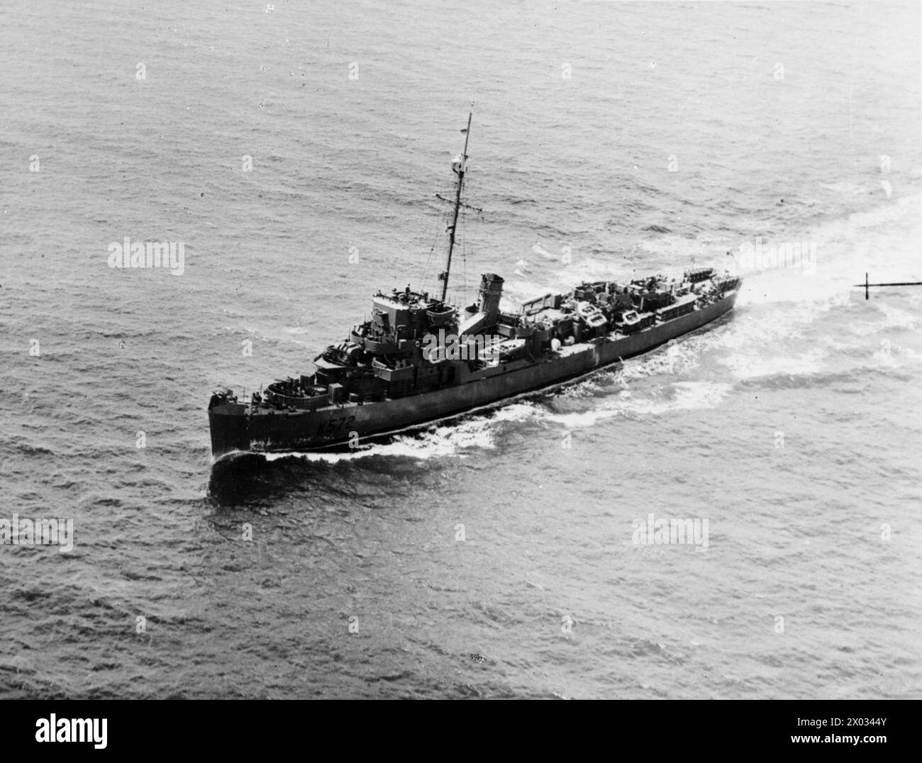 HMS SPRAGGE, BRITISH CAPTAIN'S CLASS FRIGATE. AUGUST 1945, AT SEA. HMS ...