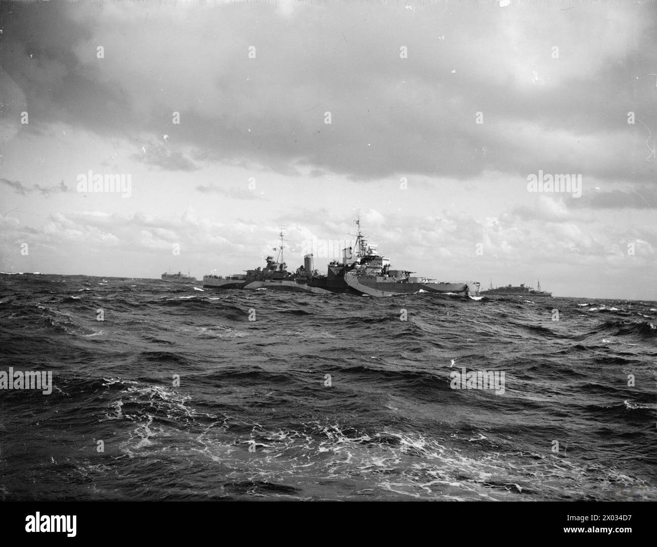 COMBINED OPERATIONS OFF THE NORTH AFRICAN COAST. NOVEMBER 1942. - The ...