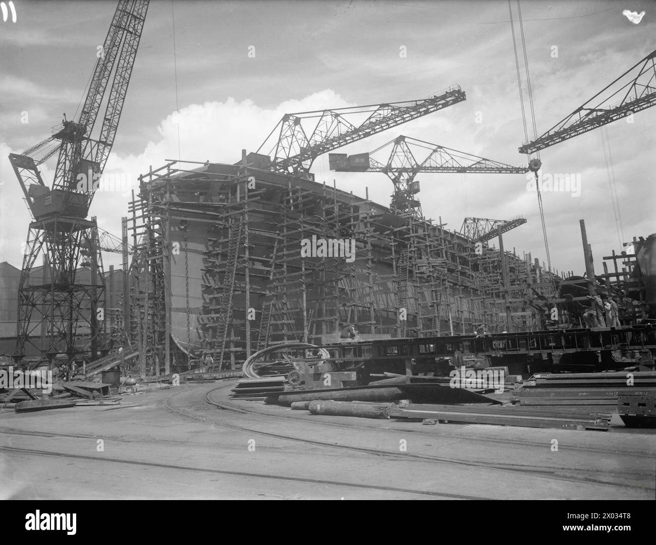 Woolworth carrier hi-res stock photography and images - Alamy