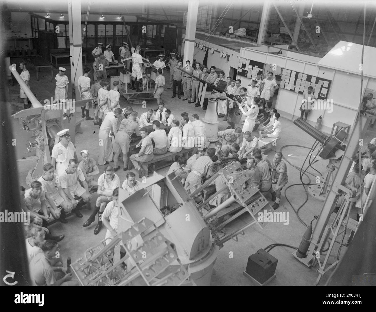 CEYLON SCHOOL FOR NAVAL GUNNERS. 28 JUNE 1944, COLOMBO. A DEMS GUNNERY ...